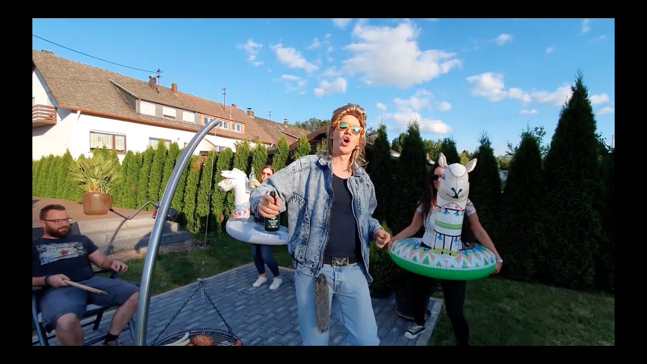 Manni Manta präsentiert "Der Saarländer schwenkt". - YouTube