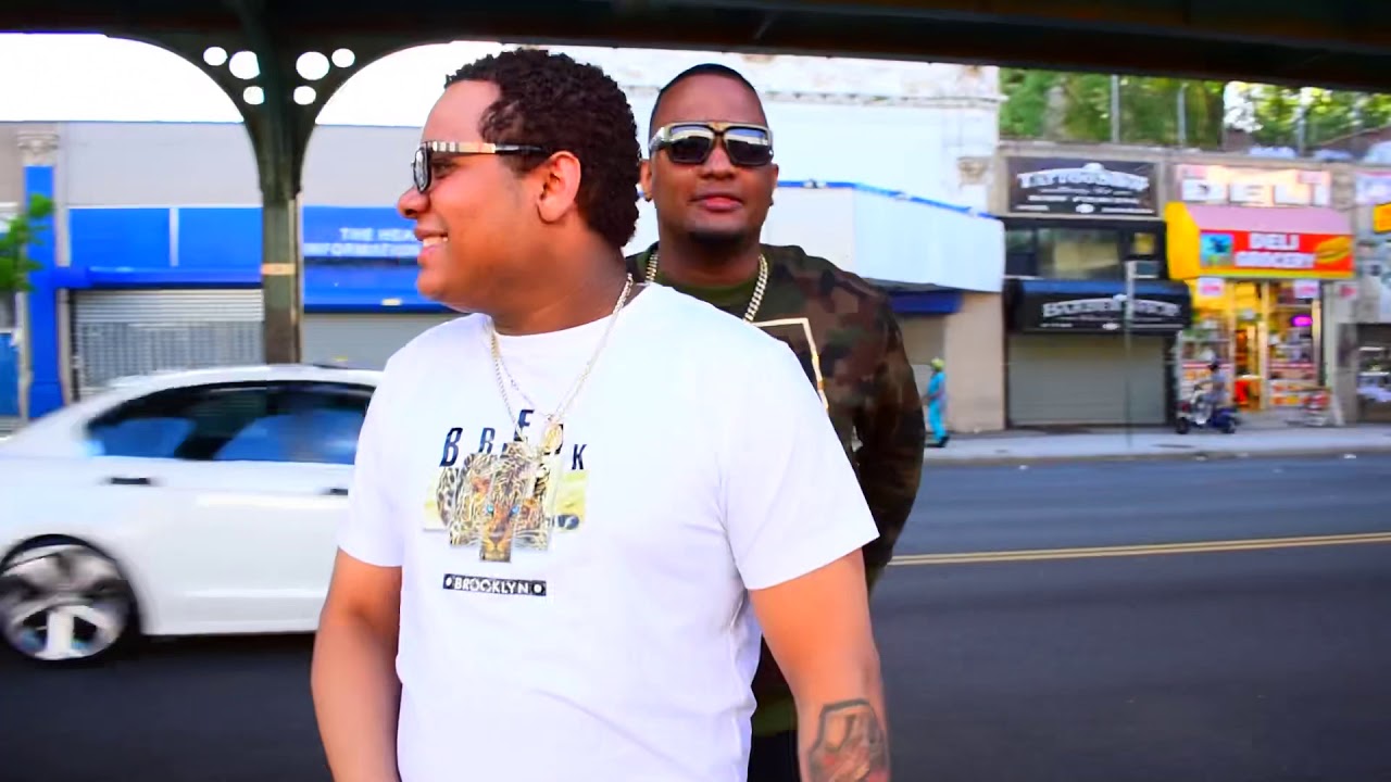 El Majestic Calembo 🍌🍆 (Video HD Official) - YouTube