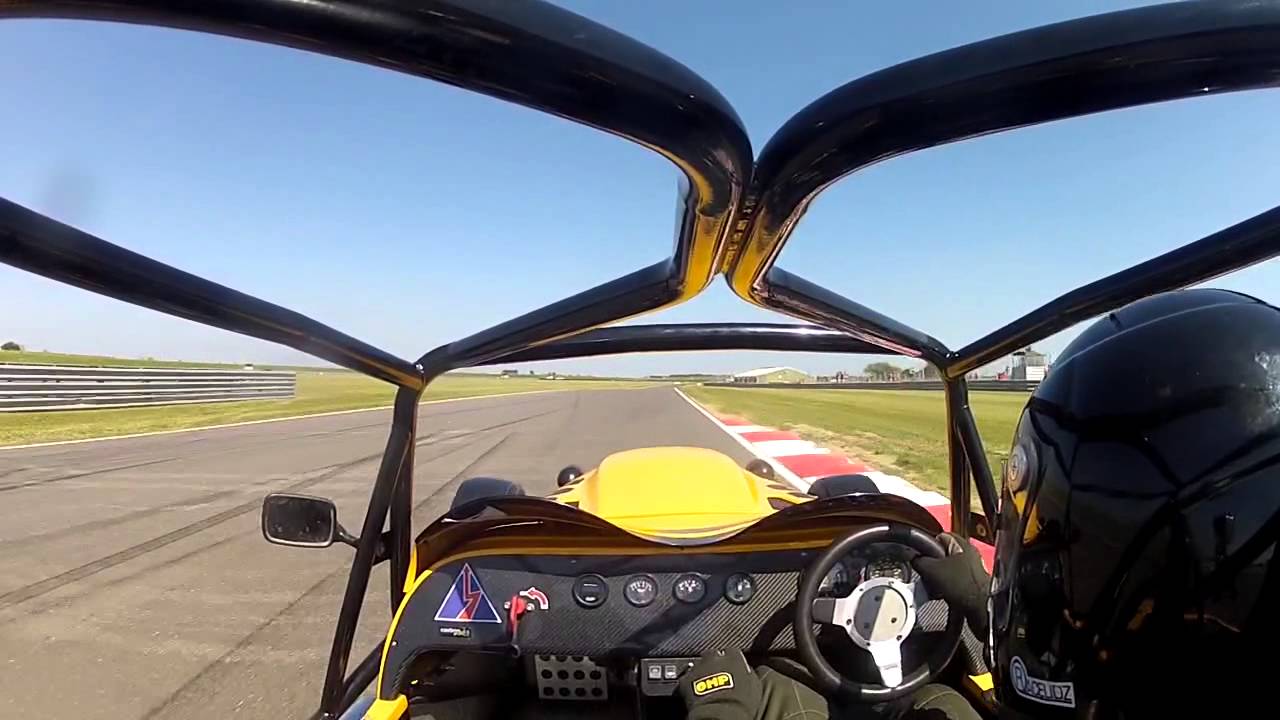 Stephen Everall Snetterton sprint 2014 - YouTube