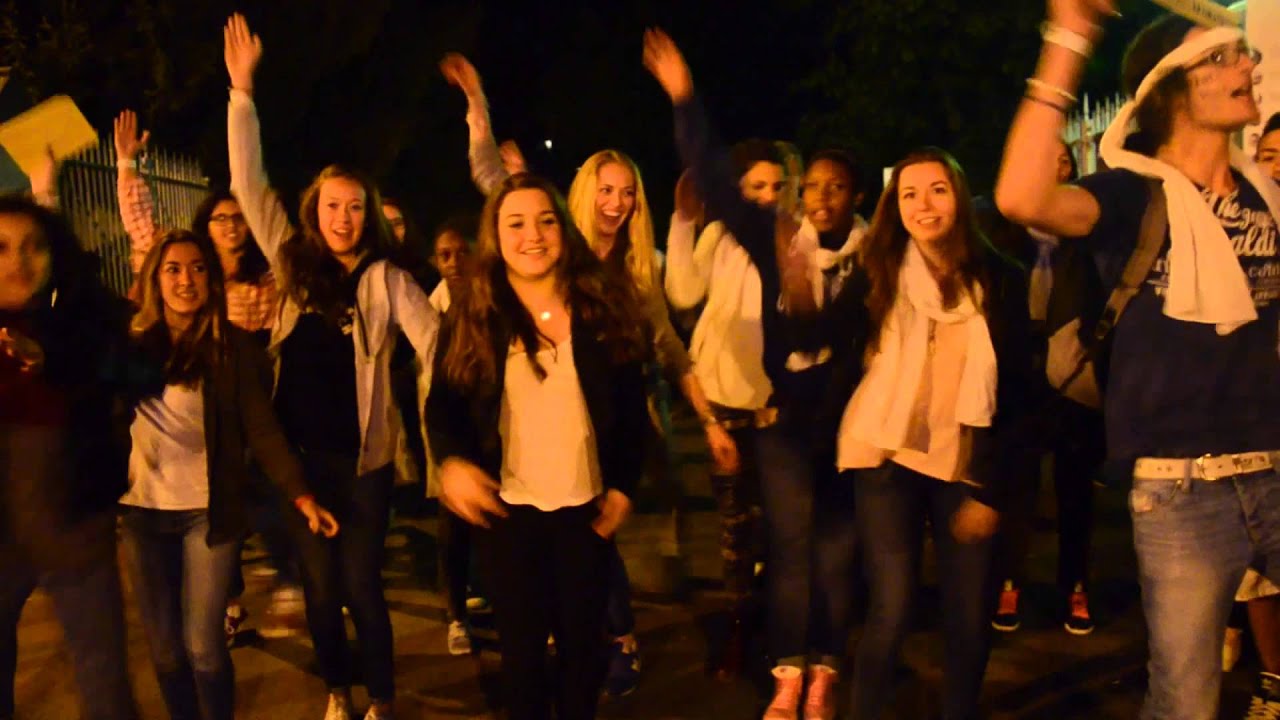 Clip "Happy" - FRAT LOURDES 2014 - YouTube