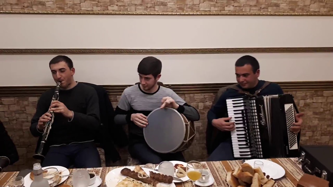 Nubari boy@-Նուբարի բոյը - YouTube