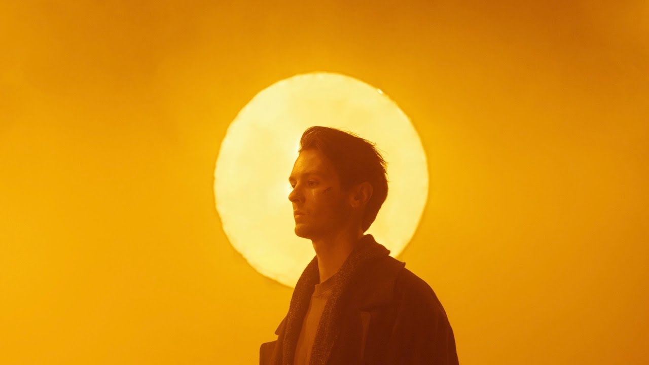 Stuff for Fun - Love in the pixels (Official Music Video) - YouTube