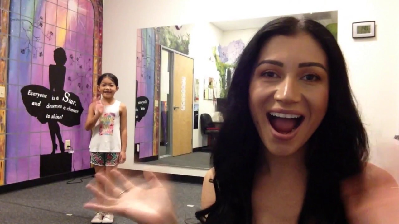 "Genie In A Bottle" (Descendants) - Dance Tutorial - YouTube