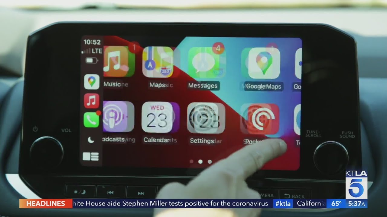 Test driving wireless Apple carplay - YouTube