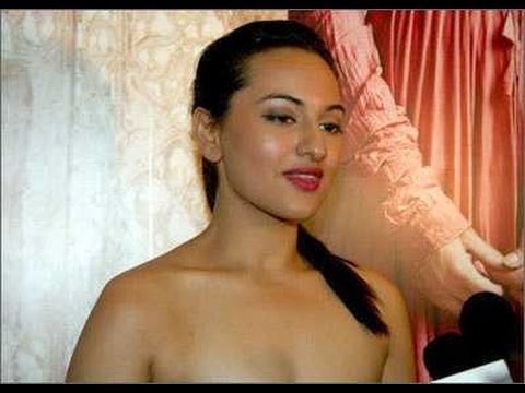 Actress Sonkashi Sinha's Fake Glamour Video Leaked