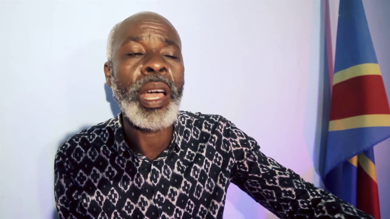 Émission LE PORTRAIT : invité ROMAIN NDOMBA comédien et humoriste ...