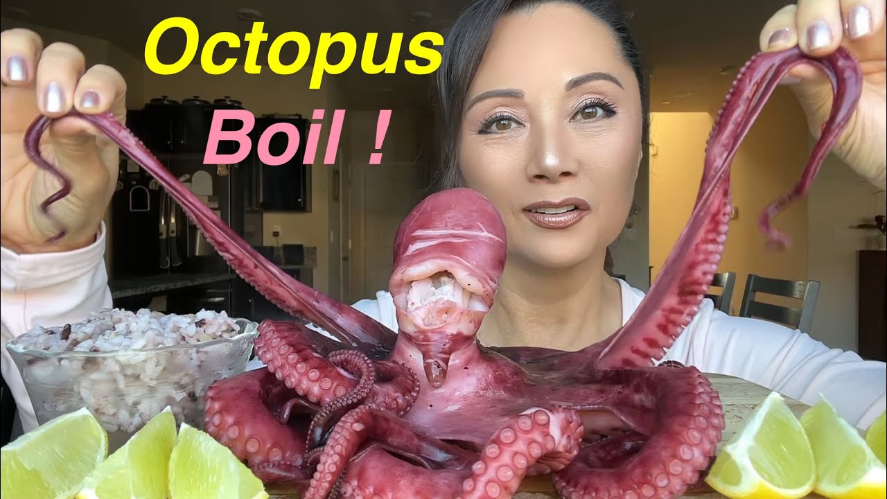 “HUGE OCTOPUS BOIL MUKBANG 🍤🦑 | Spicy Seafood Feast + Deep Chat ...