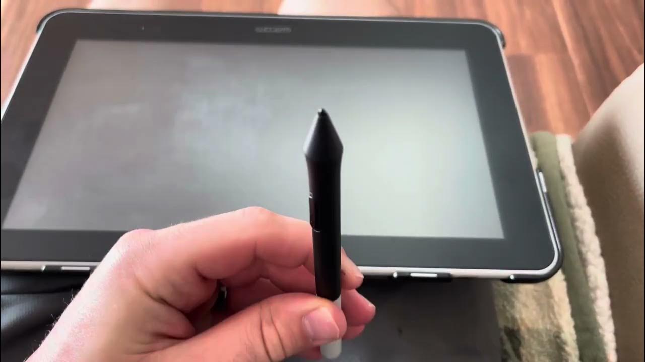 Wacom One HD Creative Pen Display, Drawing Tablet With Screen Review - YouTube