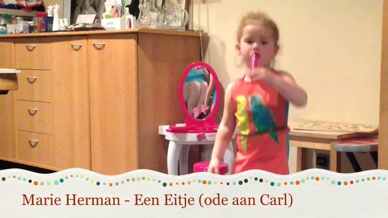 Marie Herman - Een eitje (ode aan Carl) - YouTube