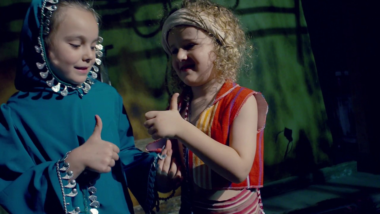 Aladini - Princ Morina & Anzotika Dalipi - Valsi I Aladinit ( Official ...