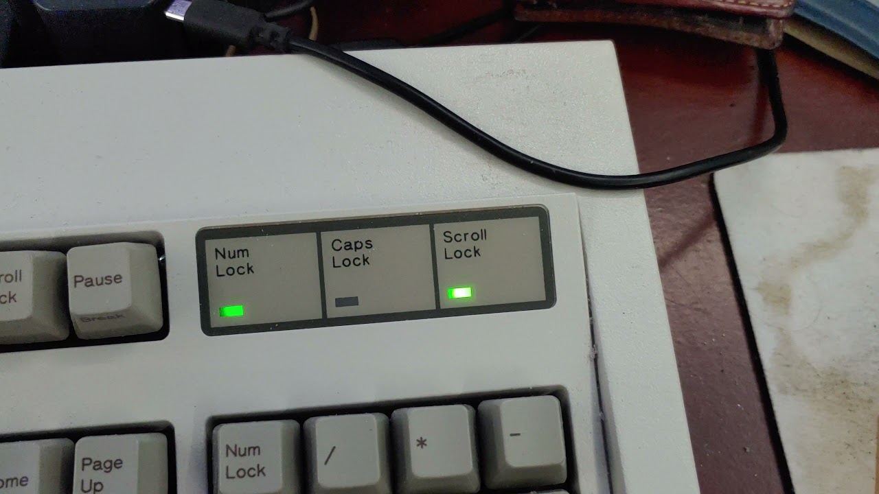 Scroll Lock light repurposed as HDD activity light - YouTube