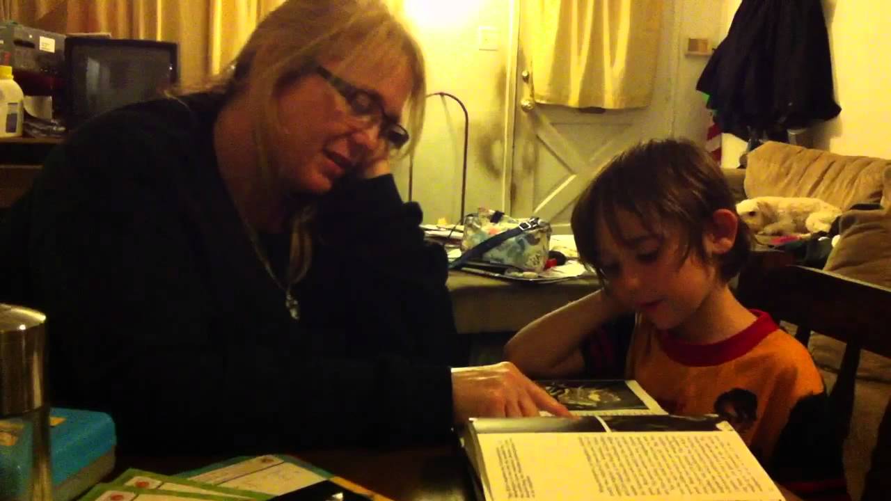 Benji can read! - YouTube