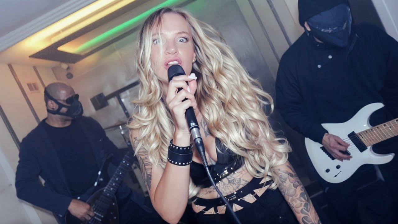 Marije - Freak (Official Video) - YouTube