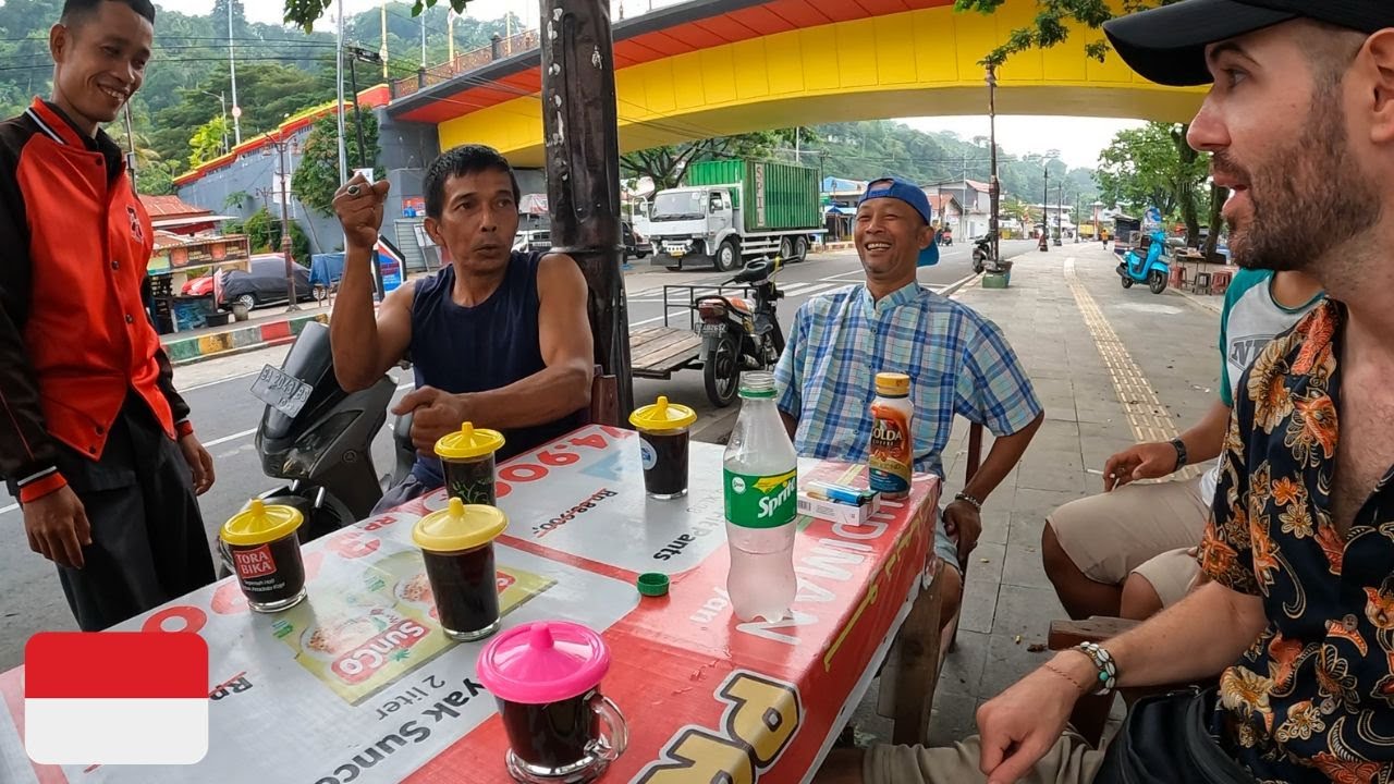 Coffee Party With Indonesian Fathers Under The Bridge 🇮🇩 - YouTube