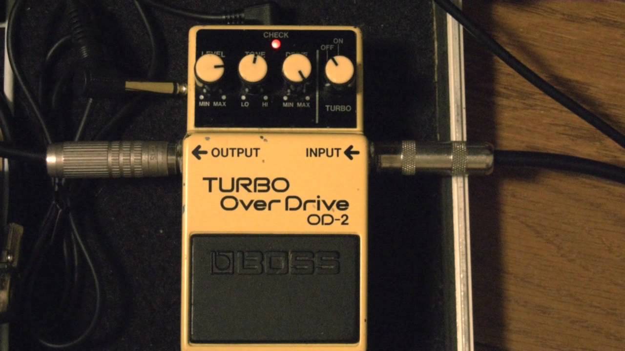 BOSS OD-2 - YouTube