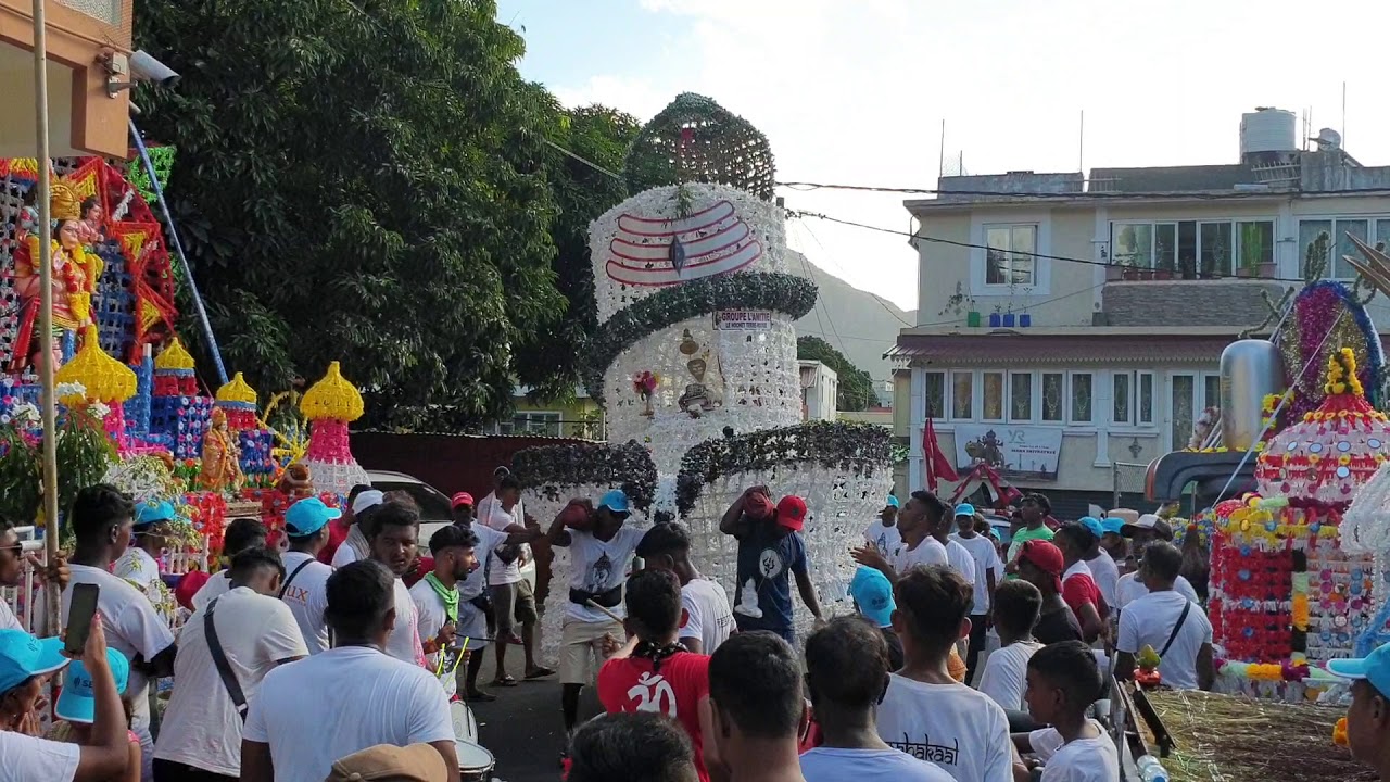 Maha Shivratri 2020 Groupe L'Amitié Le Hochet Terre Rouge - YouTube