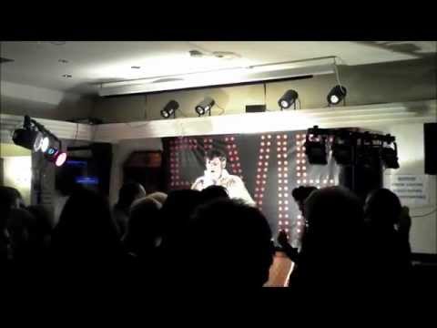 John Reid having fun at Muirkirk Bowling Club - YouTube