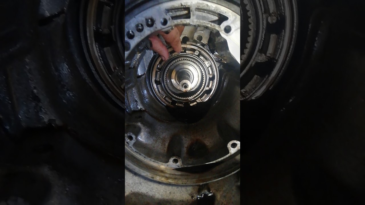 transmision A404 - YouTube