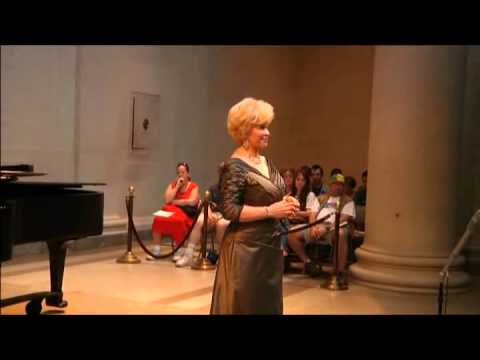 Nancy Peery Marriott - Die Forelle - Franz Schubert - YouTube