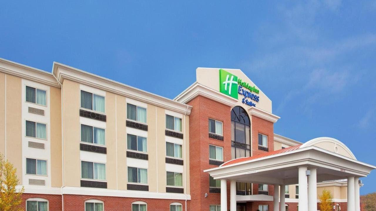 Holiday Inn Express & Suites Niagara Falls, an IHG Hotel, Niagara Falls ...