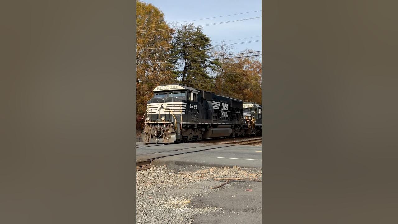 NS K90 Flying Thru South Manassas #norfolksouthern - YouTube
