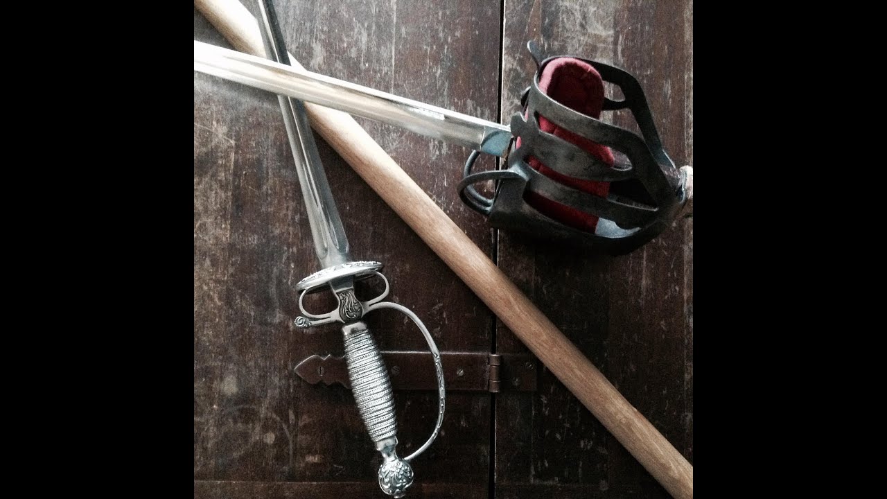 Review: Cold Steel Smallsword - YouTube