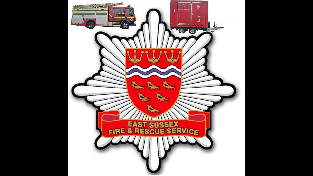 ESFRS Chip Pan demo at Eastbourne 999 Weekend 2024. - YouTube