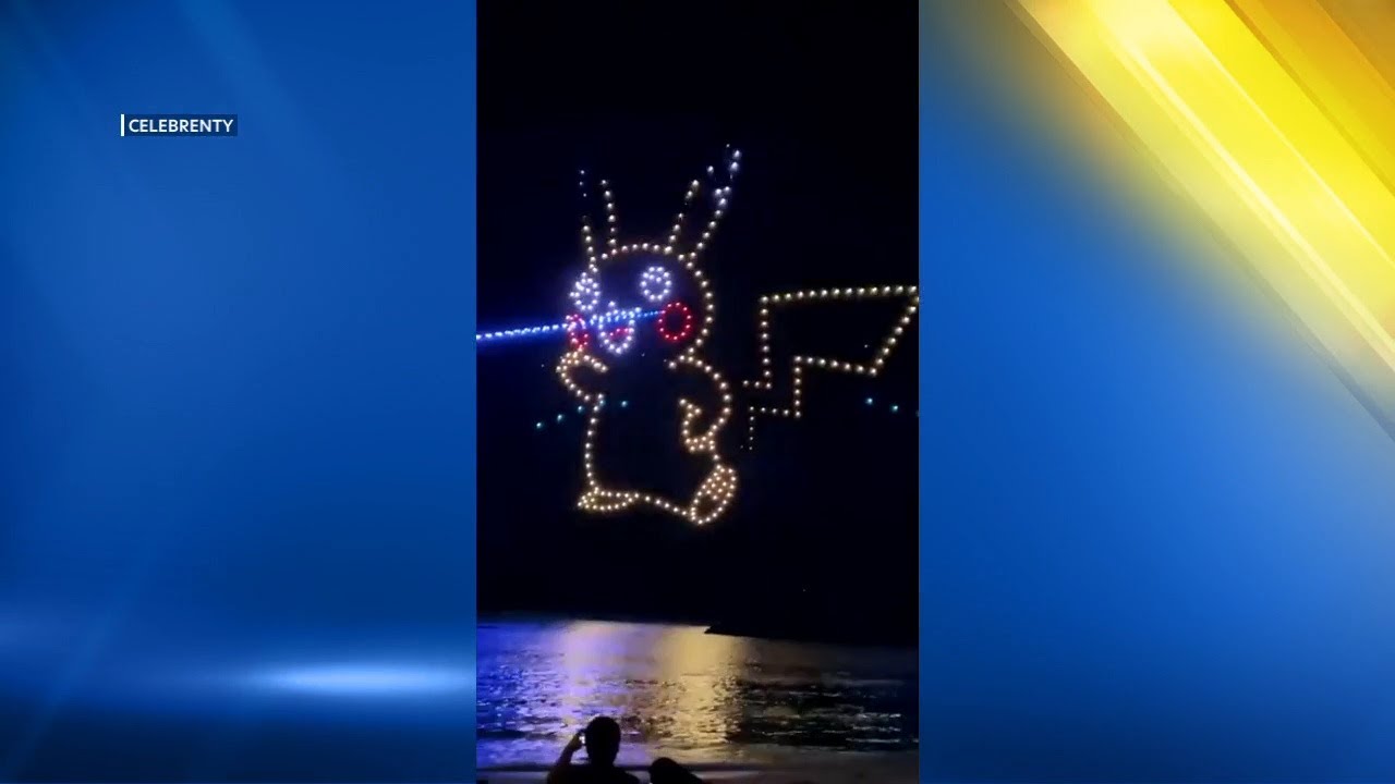 Pokemon drone show lights up sky over Waikiki - YouTube