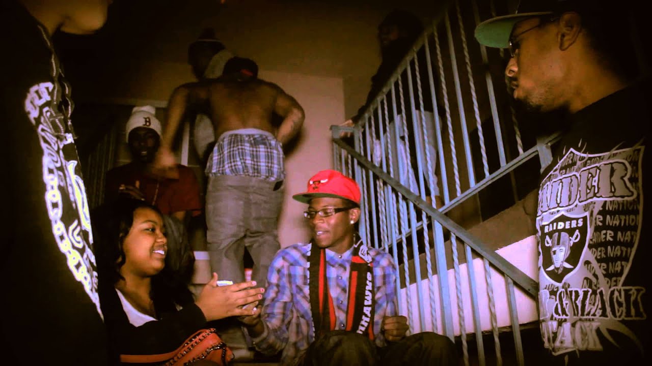 Lil Bad Azz-Steelo Official Music Video [HD] - YouTube