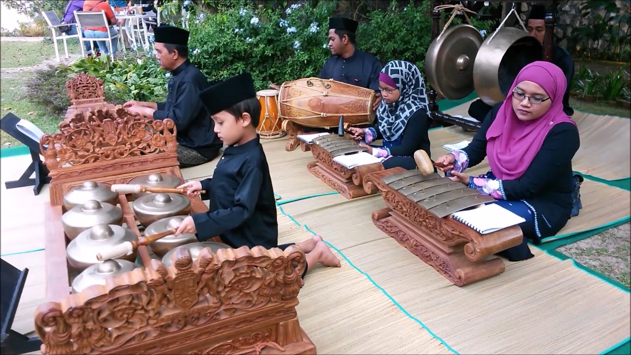 Promo Trailer for Wak Long Music Centre - YouTube