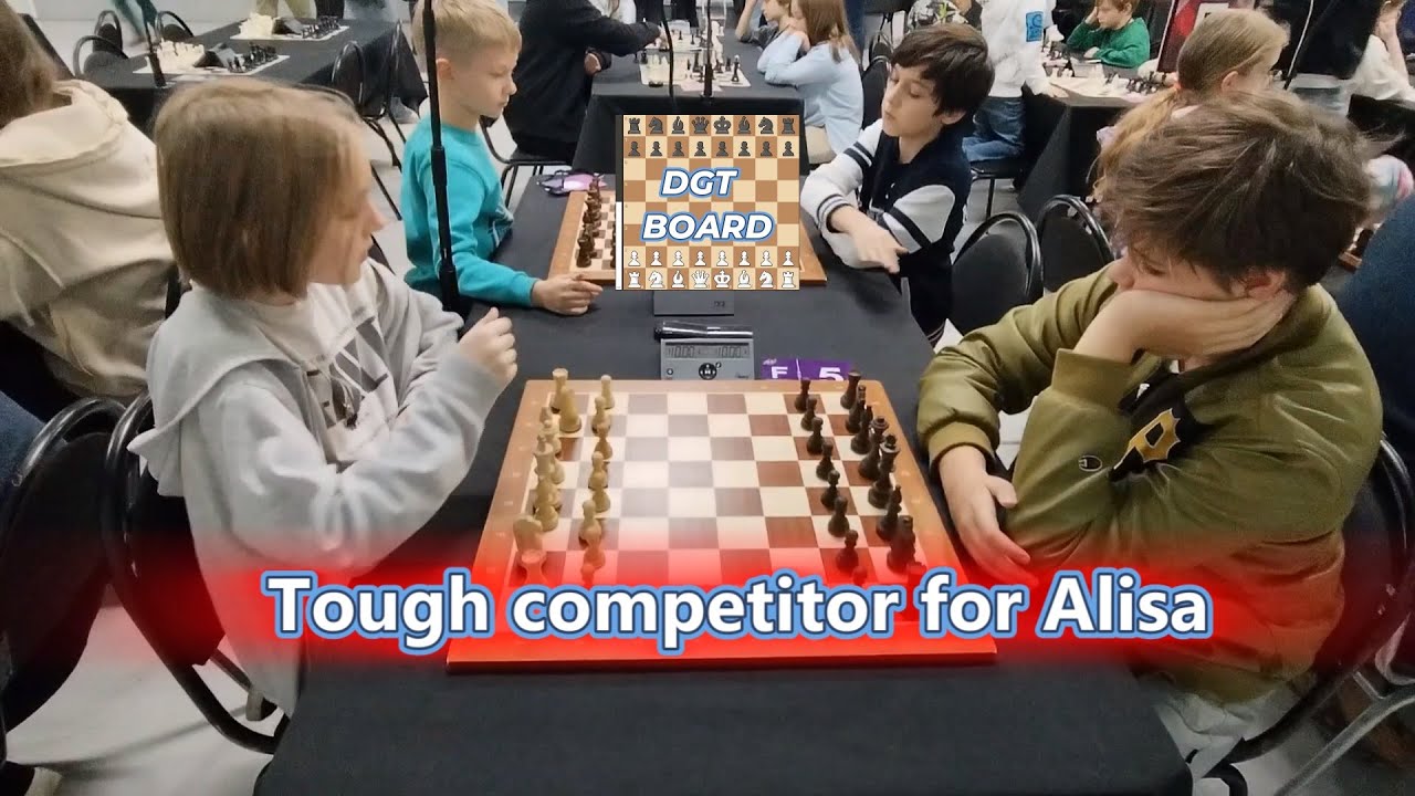 WFM Alisa Yunker (2069) - Roman Dedkov (2110) - Rapid - YouTube