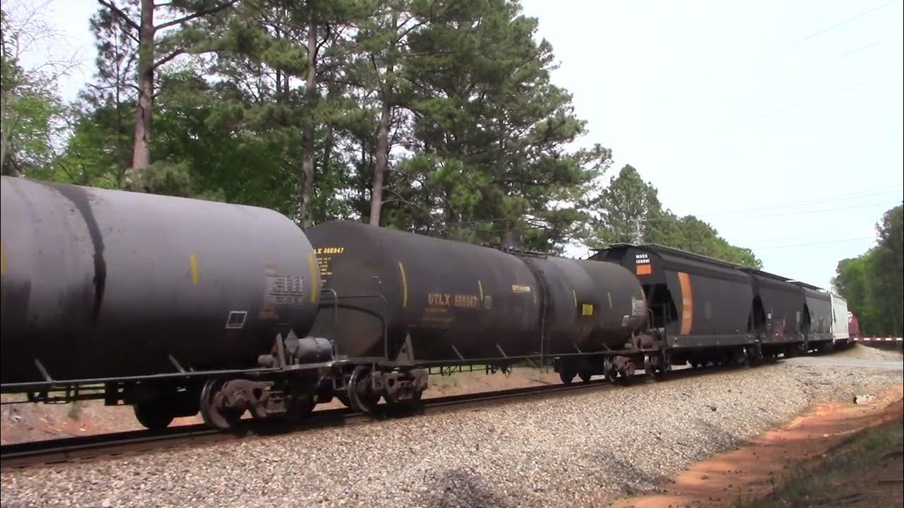 NS 1129 leads 187 through Pell City, AL 4/5/23 - YouTube