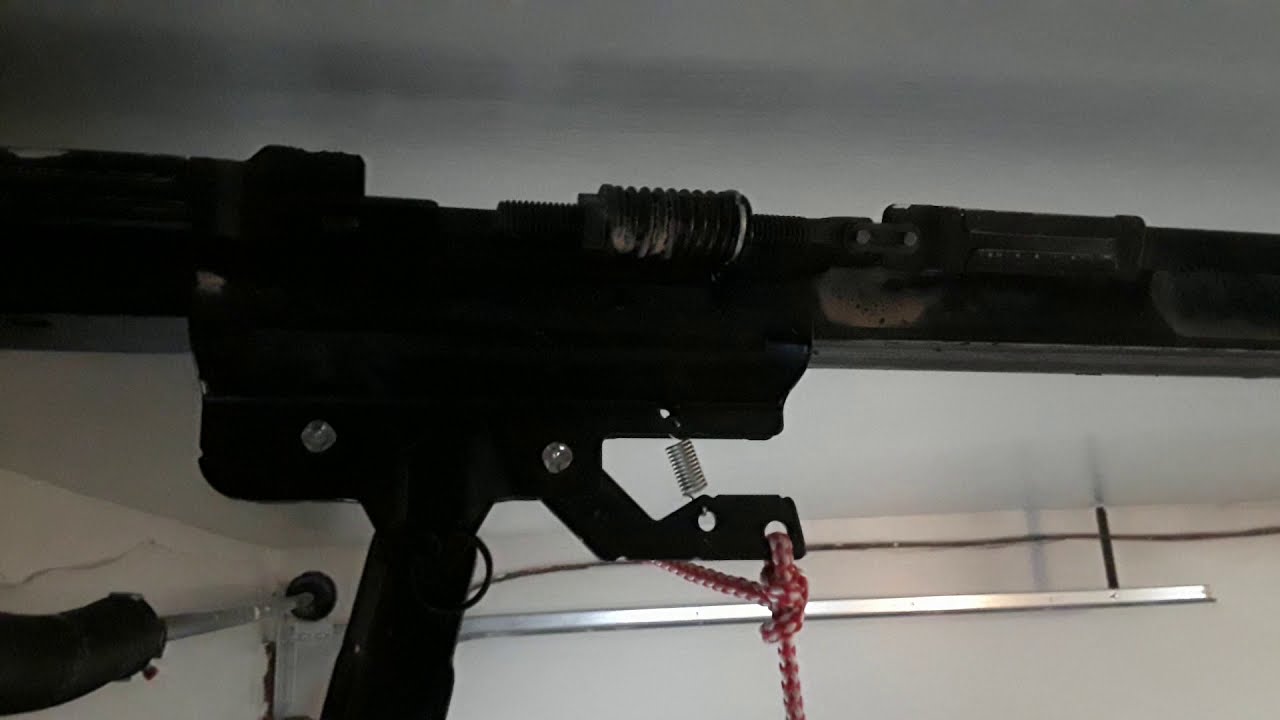 How to Adjust the Belt on a Lift-Master/Craftsman/Chamberlain Opener ...