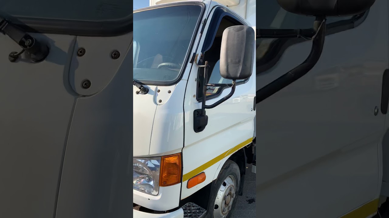 Hyundai HD65 - YouTube