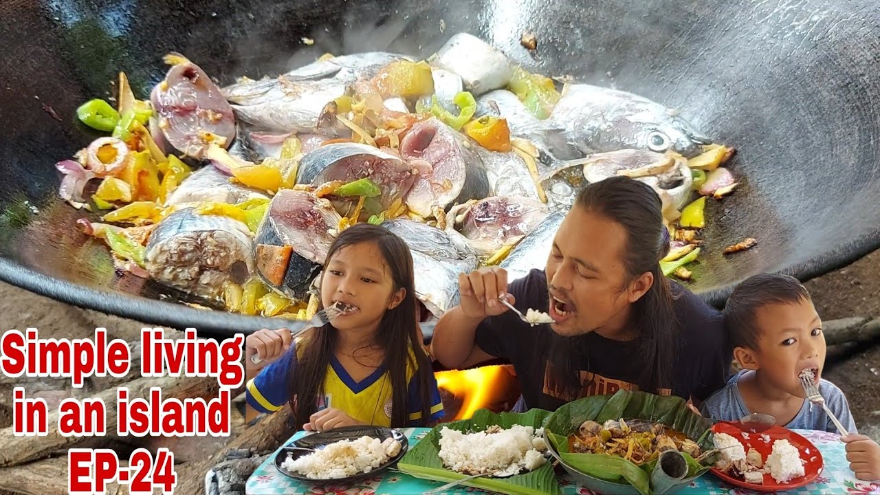 Inun-unan o Paksiw na Tulingan mukbang | Small tuna sour recipe ...