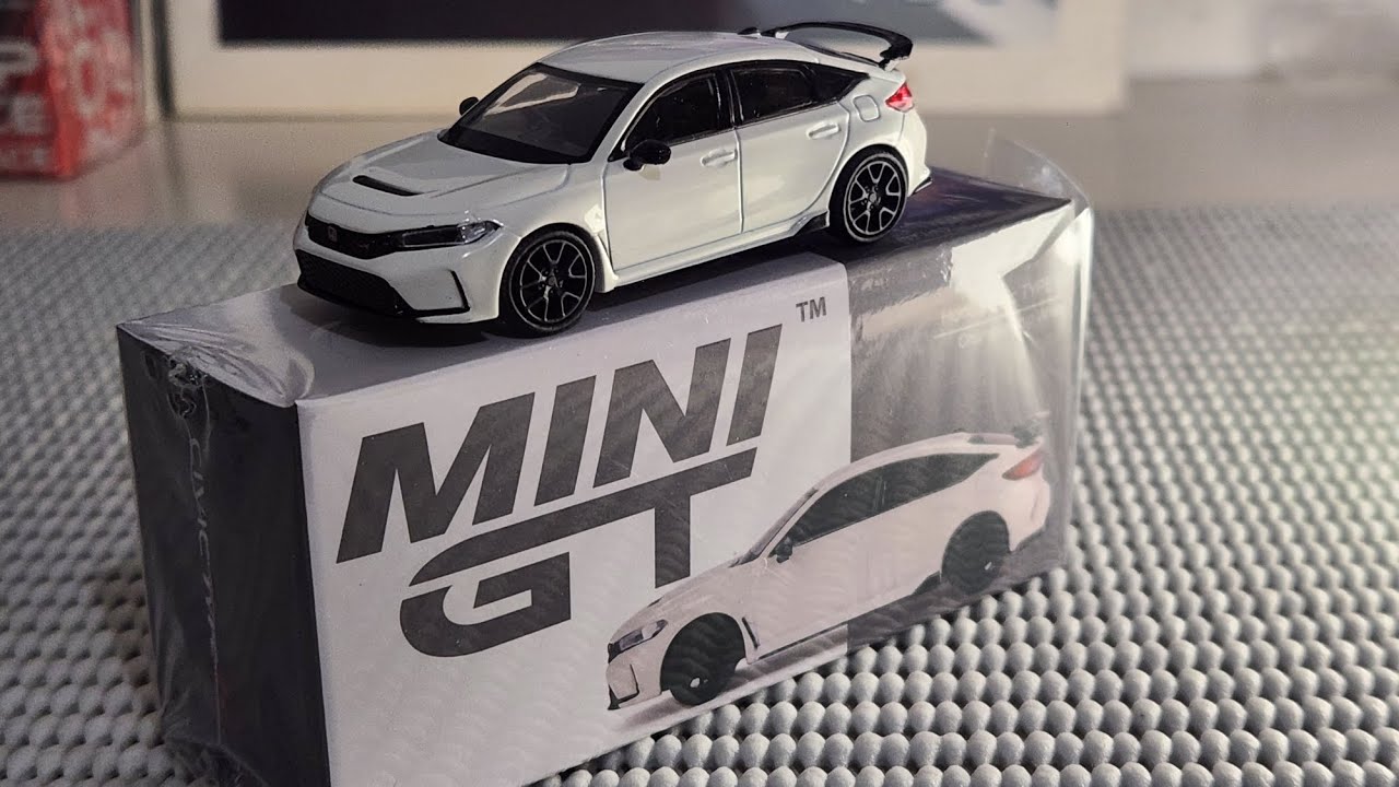 Mini GT unboxing Civic Type R (FL5) model - Championship white color ...