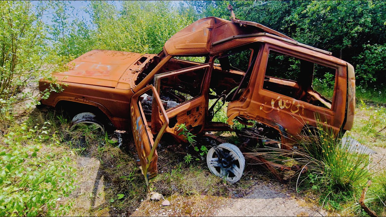 Lost Cherokee XJ Found: The Jeep That Time Forgot - YouTube