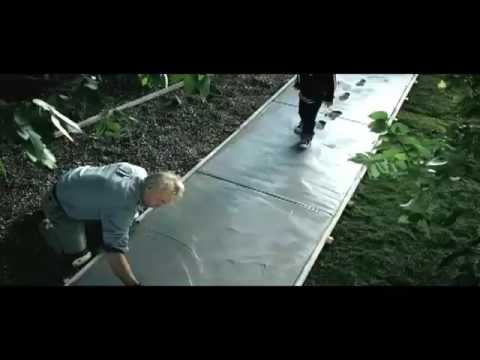 Kid Walks In Wet Cement Funny - YouTube