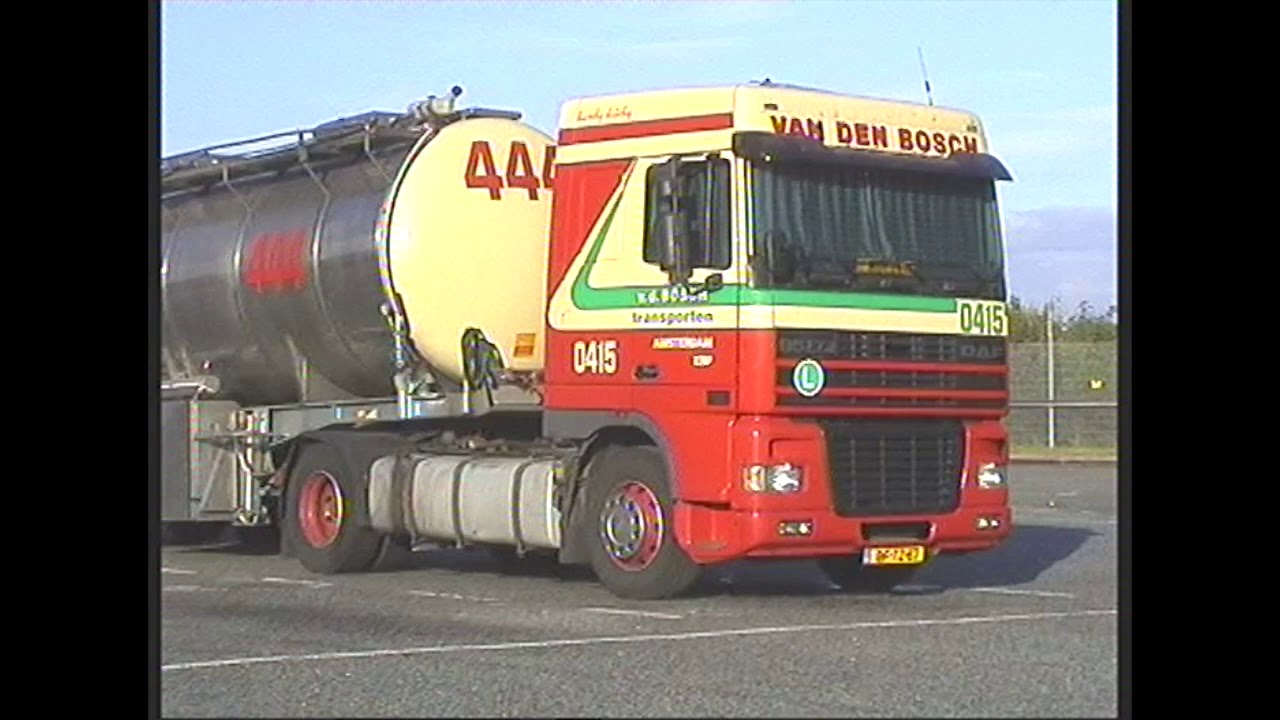 SANDY KYDD SCANIA V8 T CAB - YouTube