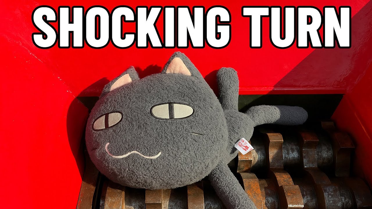 We Put a Cute Plush Toy in an Industrial Shredder… ぬいぐるみVS破砕機！ - YouTube