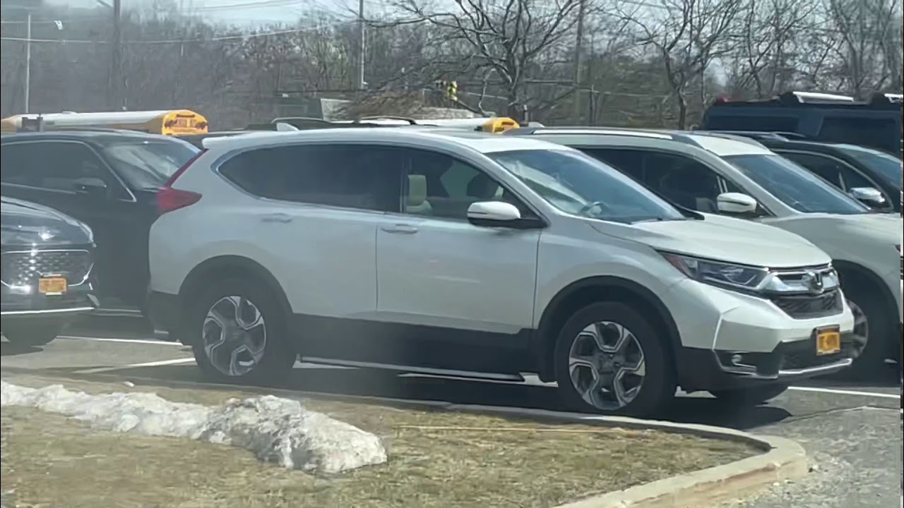 Thursday School Bus spotting! - YouTube