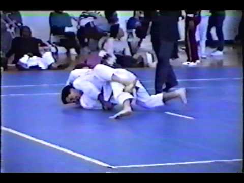 Double Legs / Morote Gari - YouTube