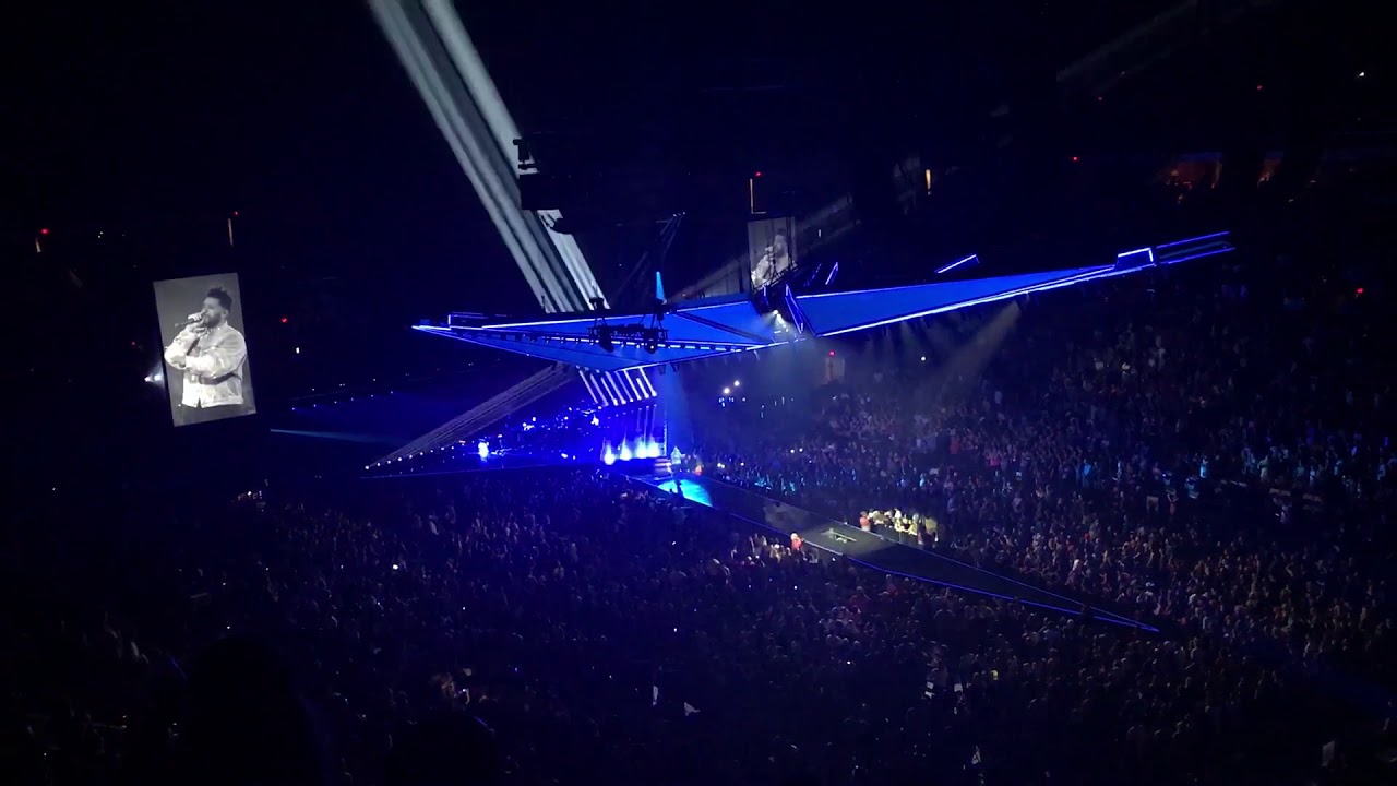 NAV ft. The Weeknd Some Way live - YouTube