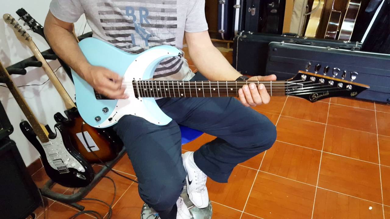 samick JTR Design RS10 Marie daphne blue strat / tele hybrid - YouTube