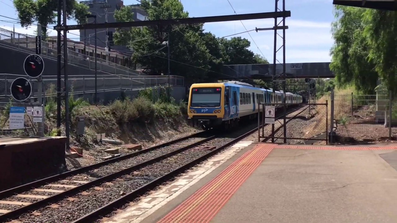 Melbourne Rail Vlogs: Jolimont (Vlog 1) - YouTube
