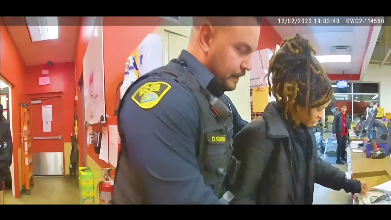 Shoplifting Gone Wrong: Woman Arrested Inside Store - YouTube