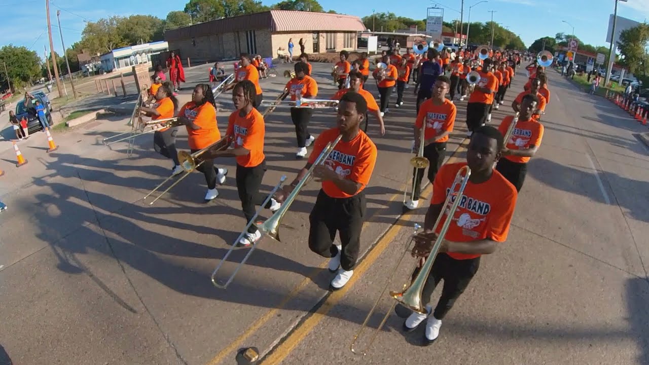 Lancaster ISD: Homecoming Parade 2023 - YouTube