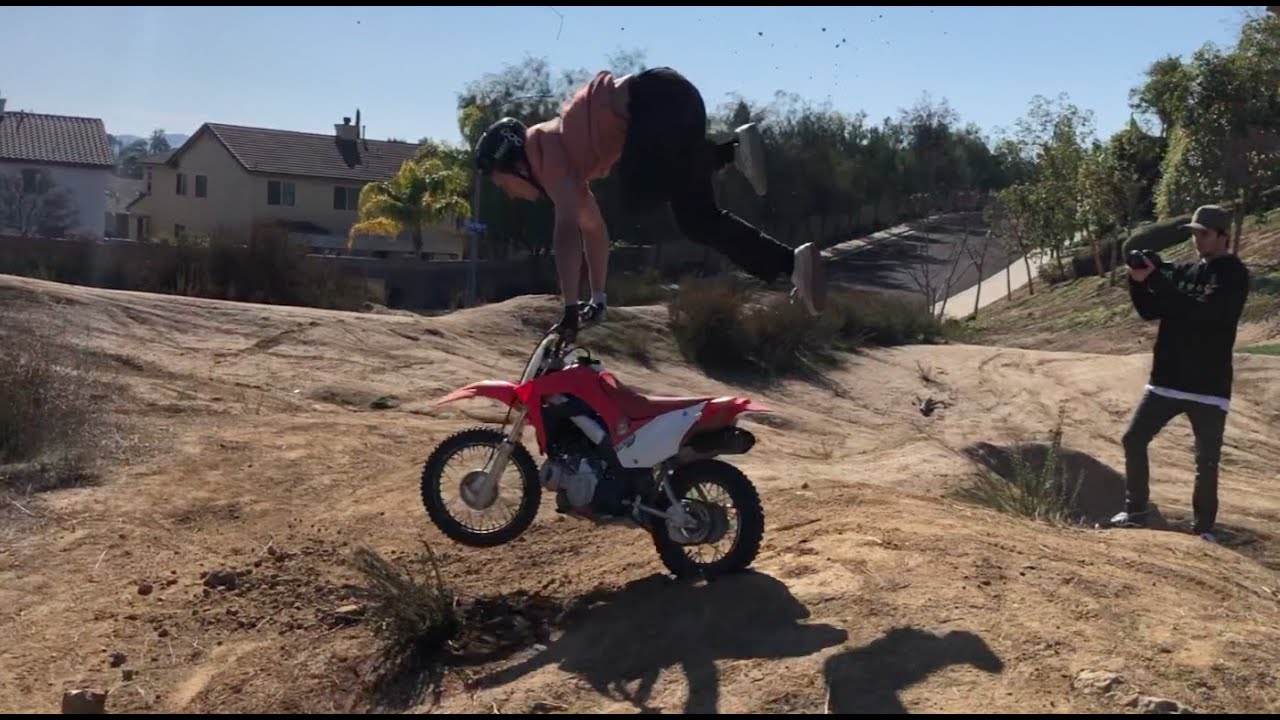 TIMMY CRASHES DOING PIT BIKE (BACKFLIP)! - YouTube