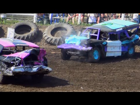 Warburg Old Iron Metal Mayhem Demo Derby Heat 4 - YouTube