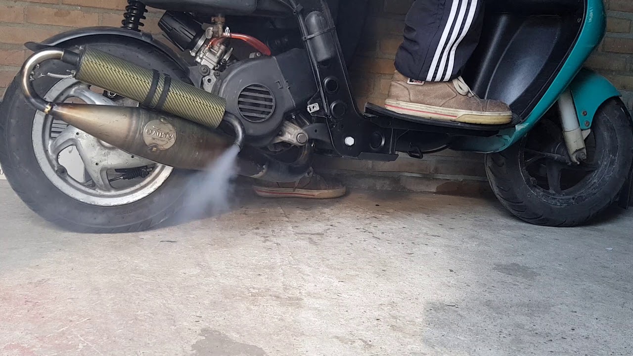 Piaggio ZIP first start Athena Racing 70cc - YouTube